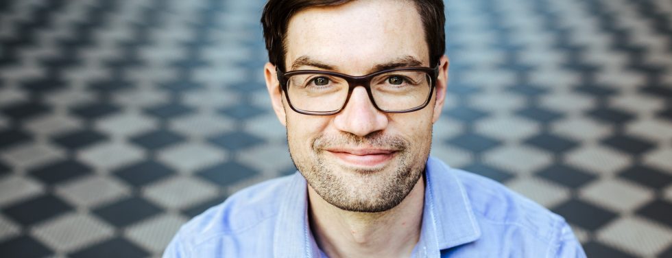 Frederik Fischer - Smart Country